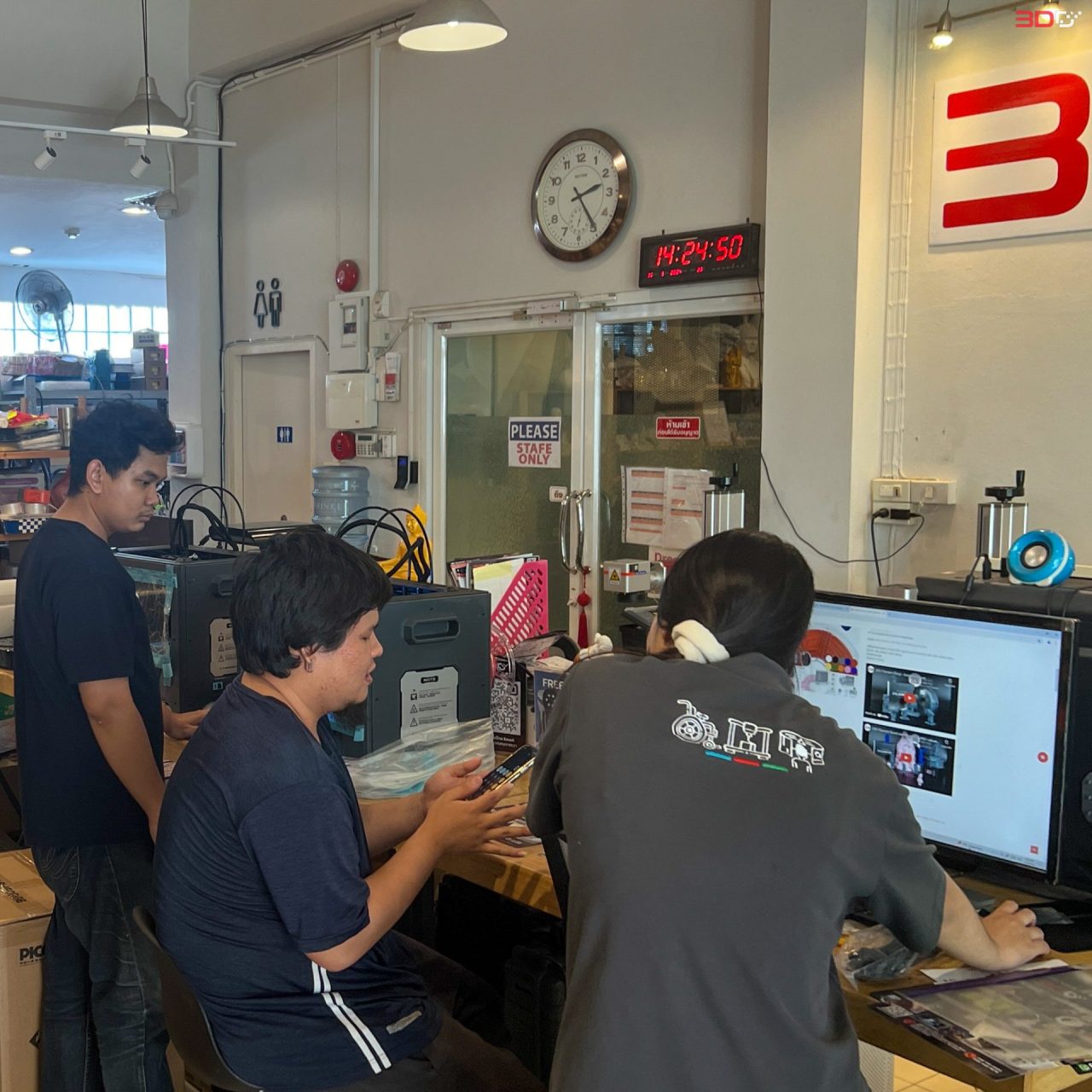 ลูกค้าบุคคล | 3DD Digital Fabrication เครื่องพิมพ์3มิติ สแกนเนอร์ เลเซอร์