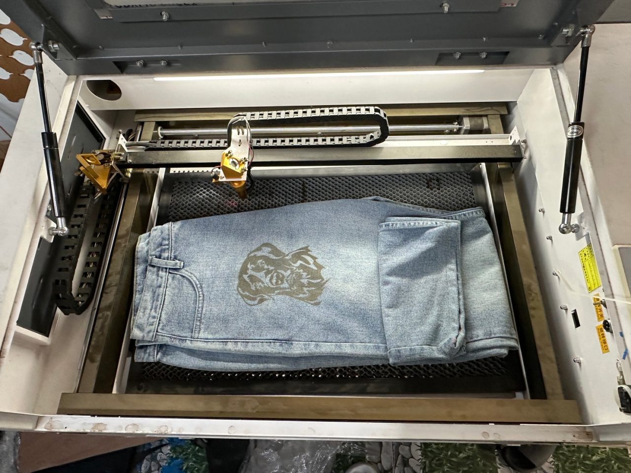 Ray6 Smart CO2 Laser – Cutter, Engraver (600*400mm) | 3DD Digital ...