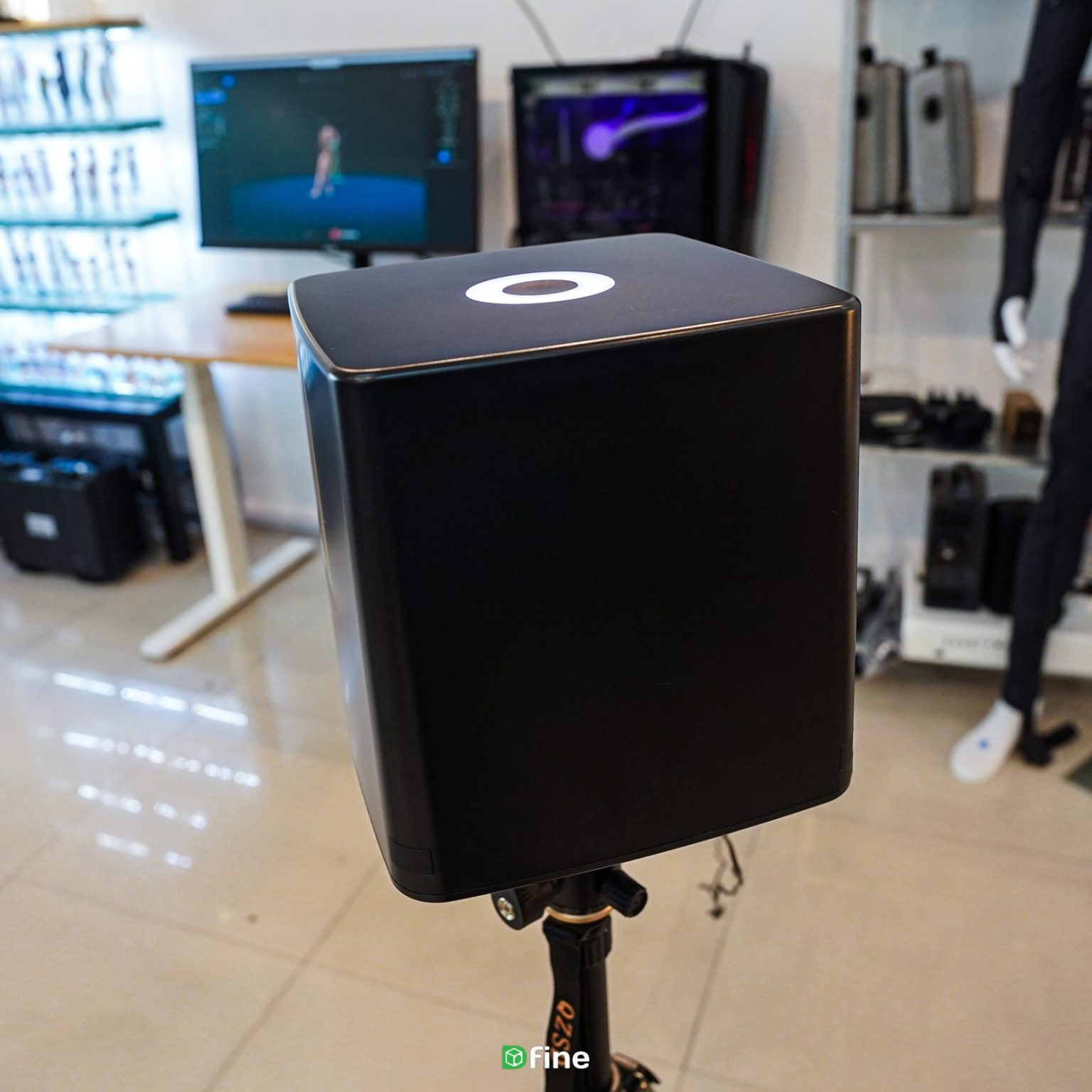 Rokoko COIL PRO | Ai สำหรับตรวจจับความเคลื่อนไหว Motion Capture | 3DD ...